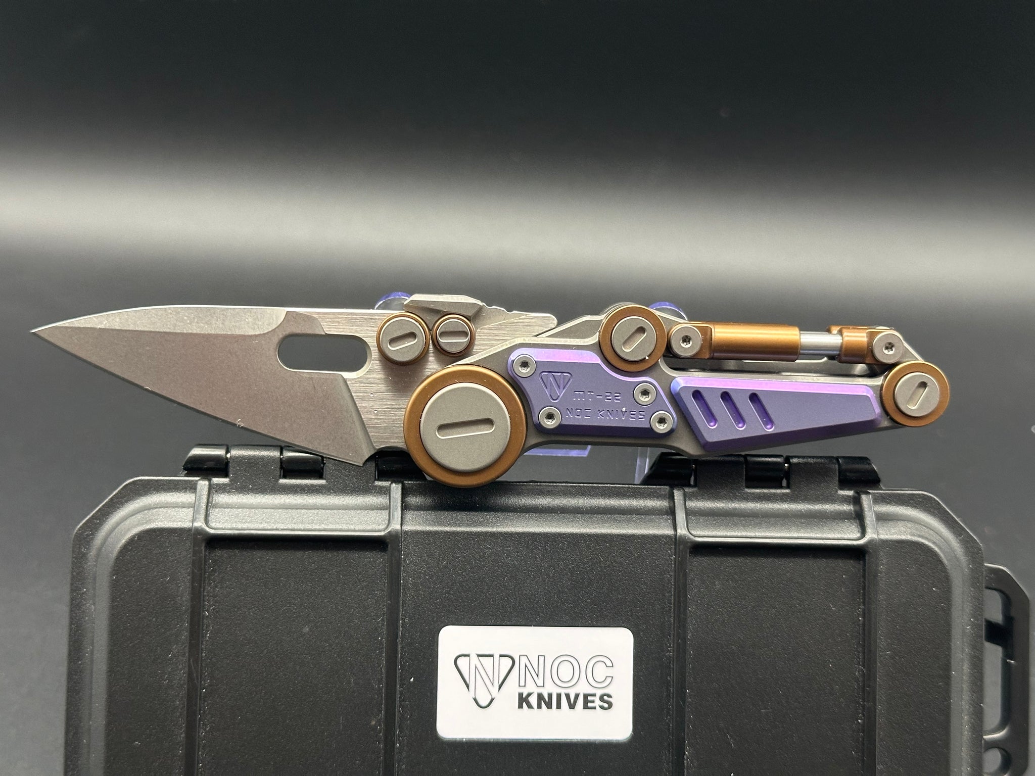 NOC KNIVES FOLDING KNIFE BLUE TITANIUM HANDLE M390 PLAIN EDGE MT22-BLU