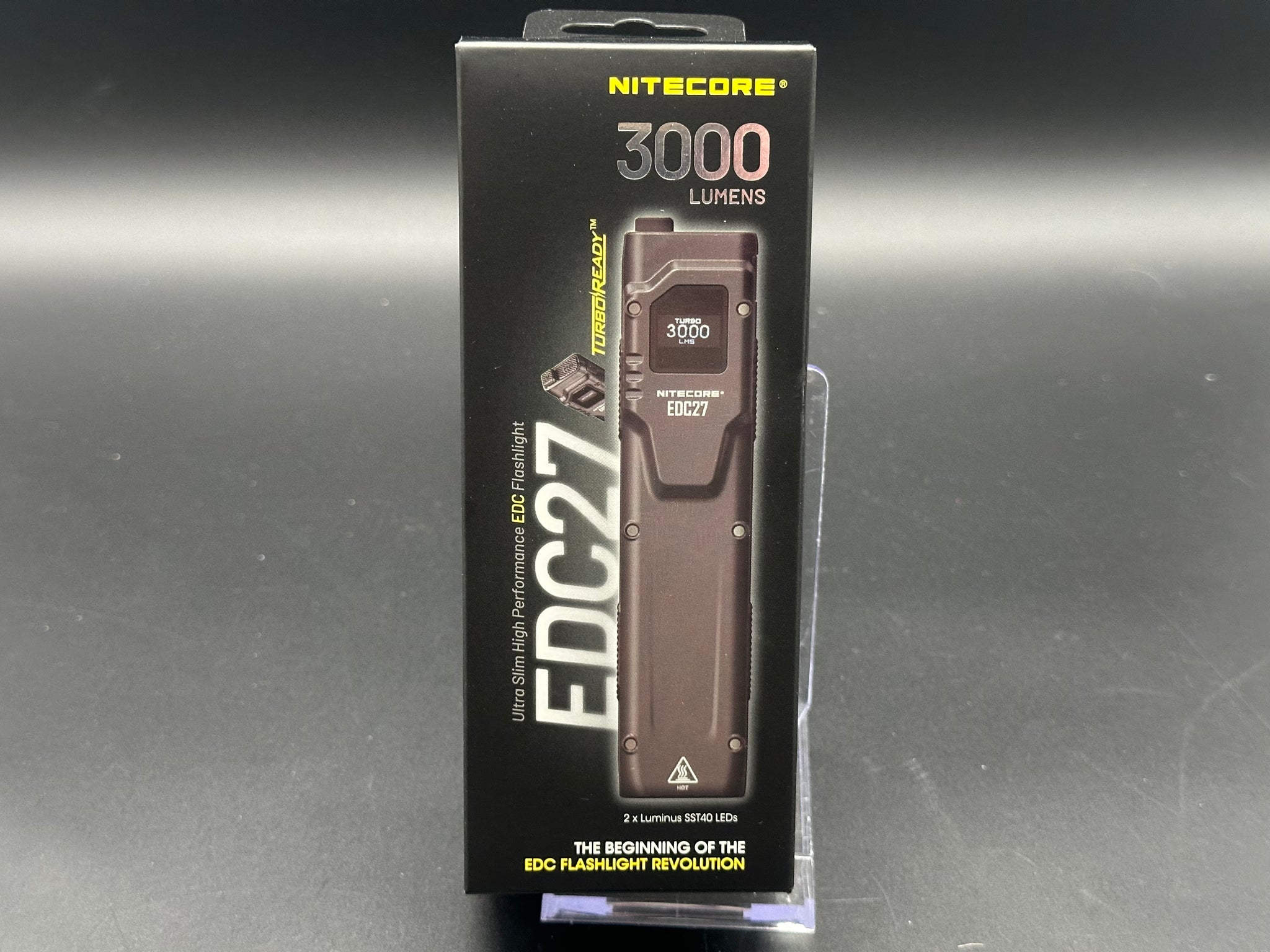 Nitecore EDC27 3000 Lumen Ultra Slim Flat EDC Flashlight