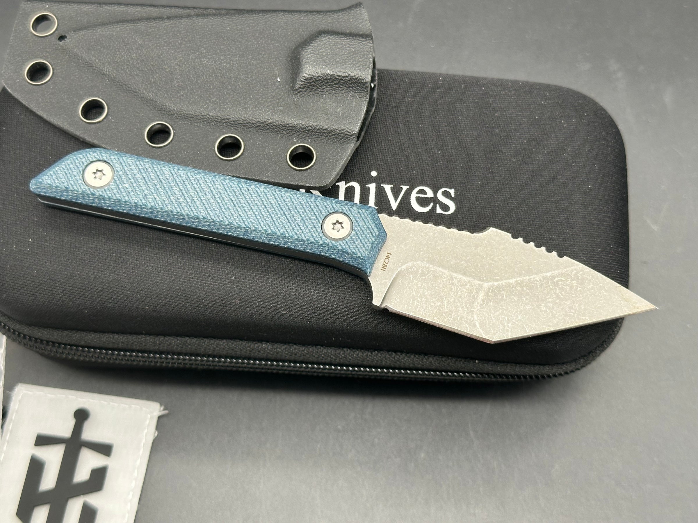 TacKnives Mini Marlin fixed blade knife