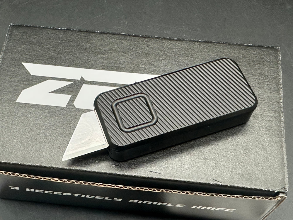 Rivery ZERO Utility Knife Utility Steel with File Pattern Black Alumin