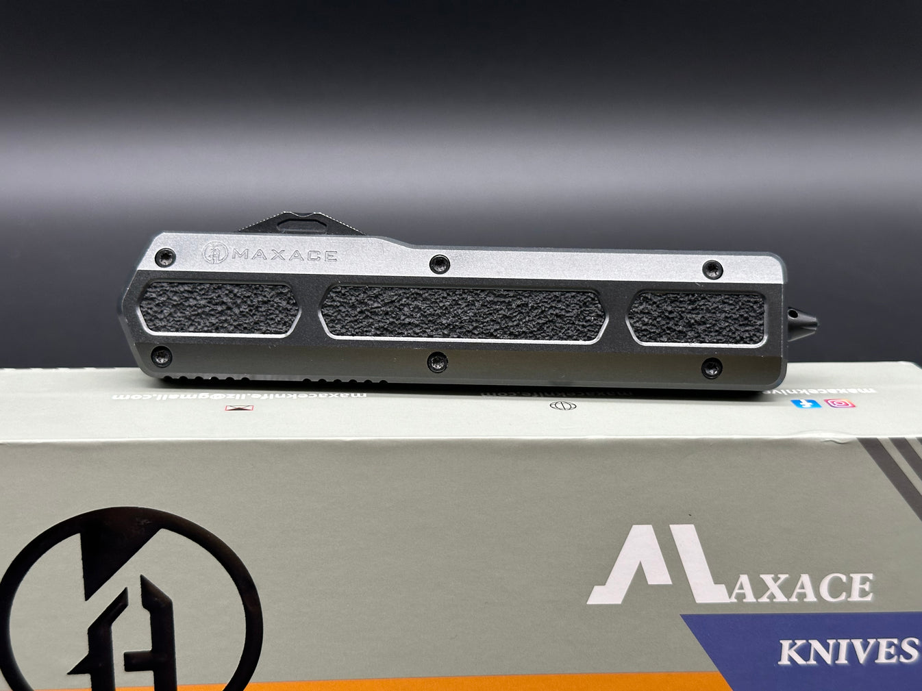 Maxace Neptune OTF – LuvThemKnives