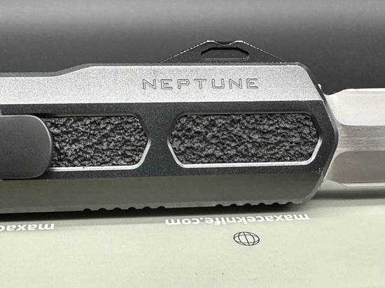 Maxace Neptune OTF – LuvThemKnives