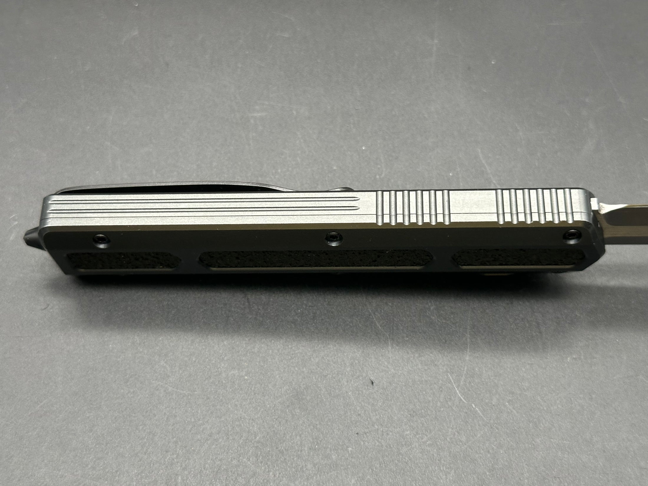 Maxace Neptune OTF – LuvThemKnives
