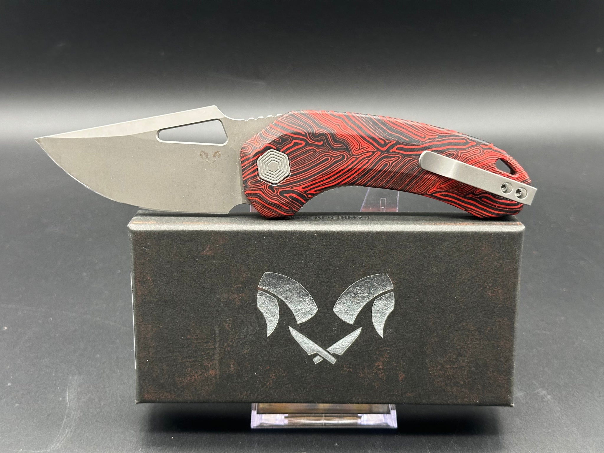 Damned Designs Djinn XL Liner Lock Red/Black Damascus (3" 14C28N Stone