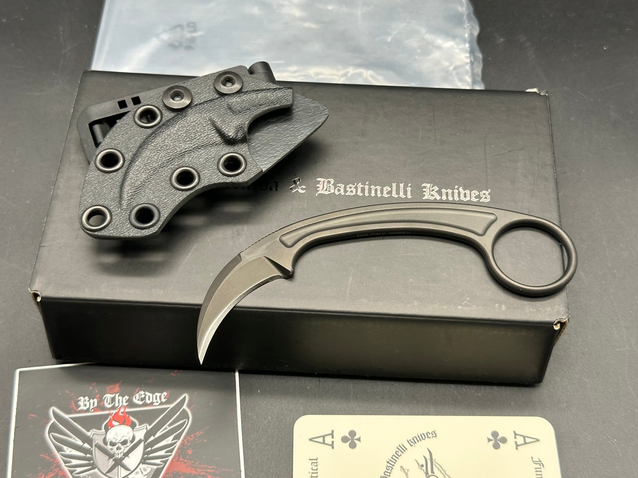 Bastinelli Pika Black Fixed Karambit