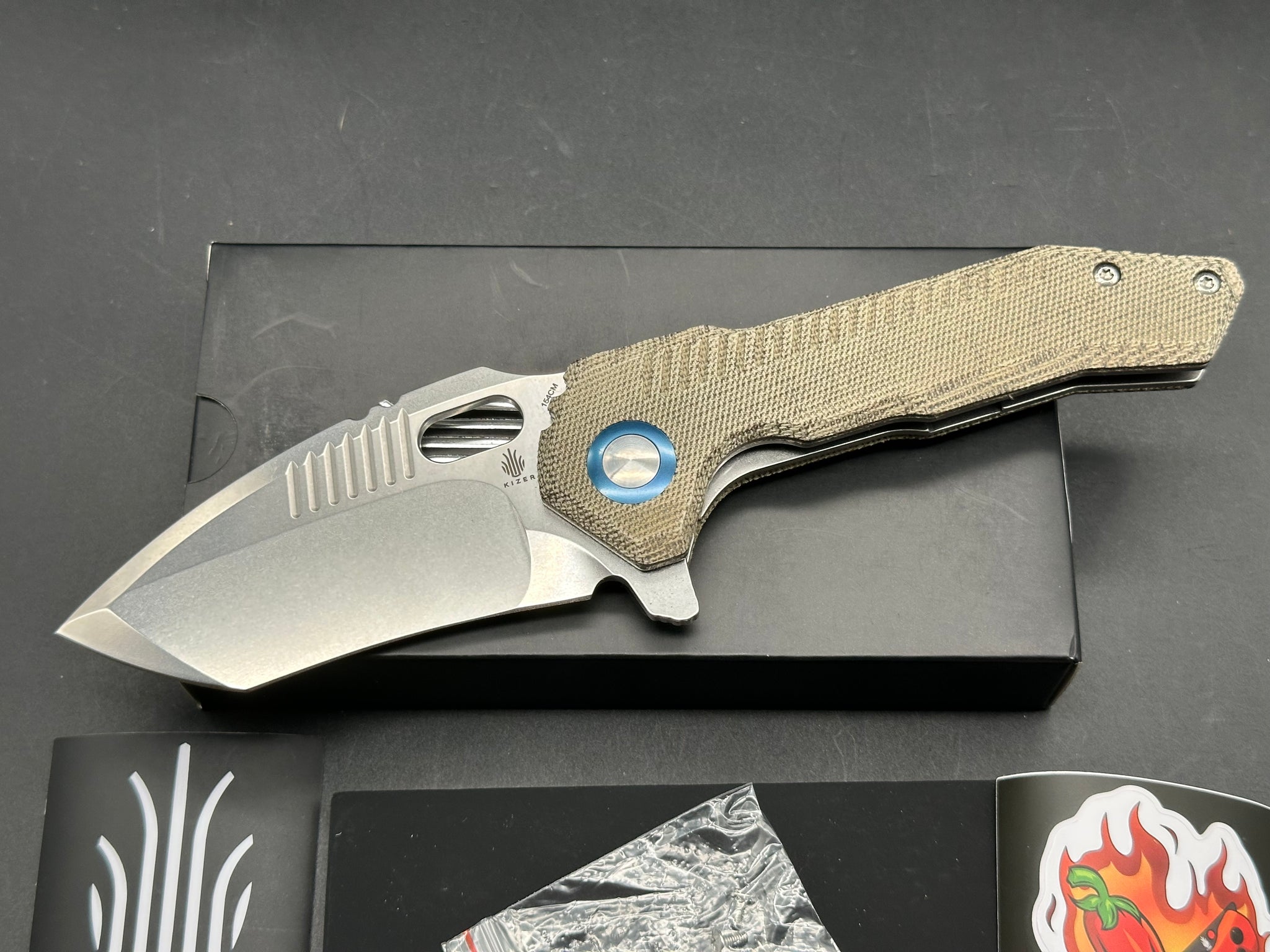 KIZER MINI PARAGON 3.43" MICARTA 154CM