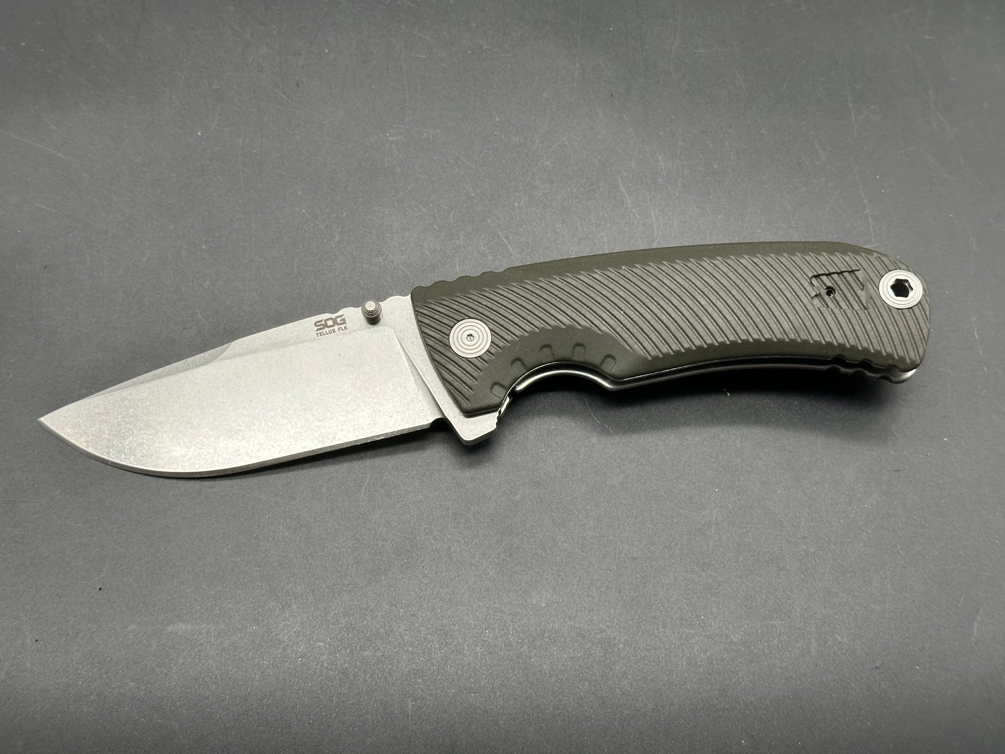 SOG Tellus FLK, 3.65” Cryo 440C Stonewash Drop Point Blade, OD Green G