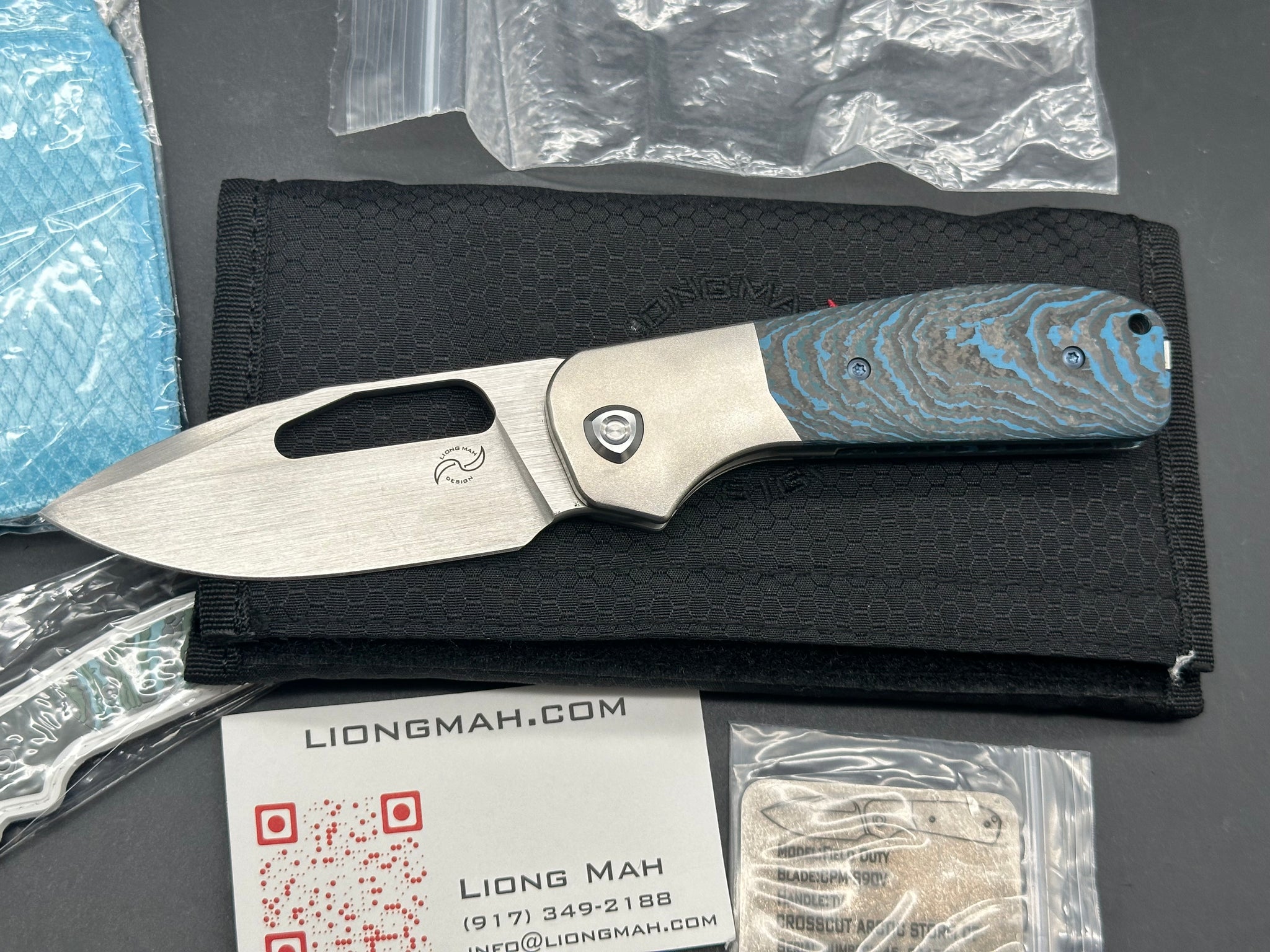 Liong Mah Field Duty 3.5, S90V Blade, Arctic Storm Titanium/Carbon Fib