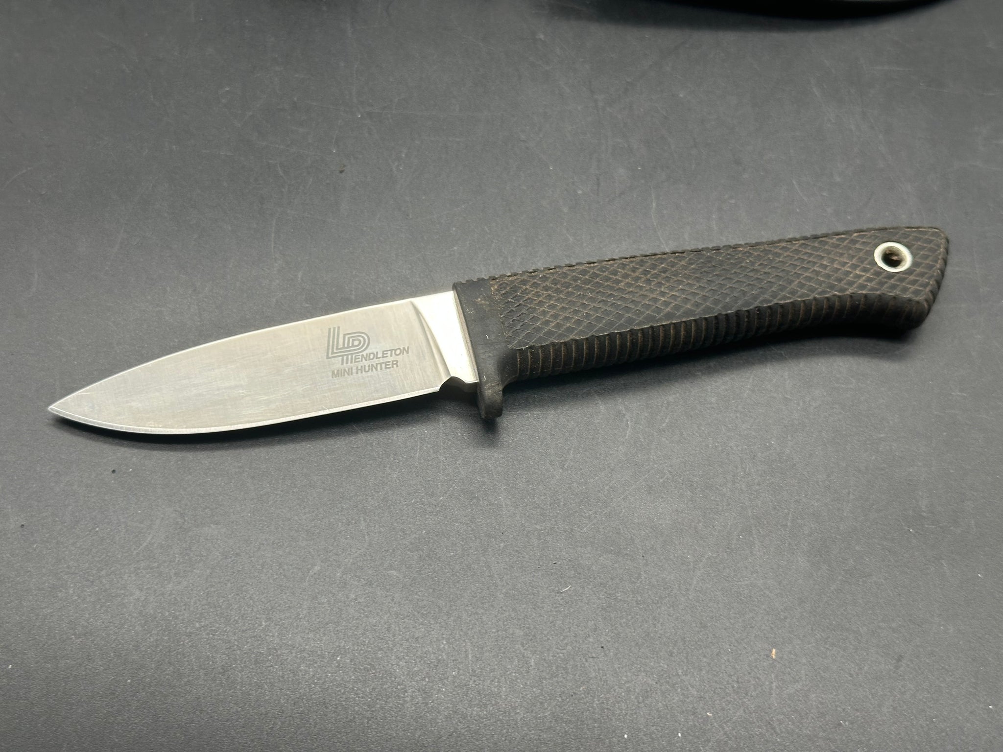 Cold Steel Pendleton Mini Hunter Fixed Blade Knife Black Kray-Ex