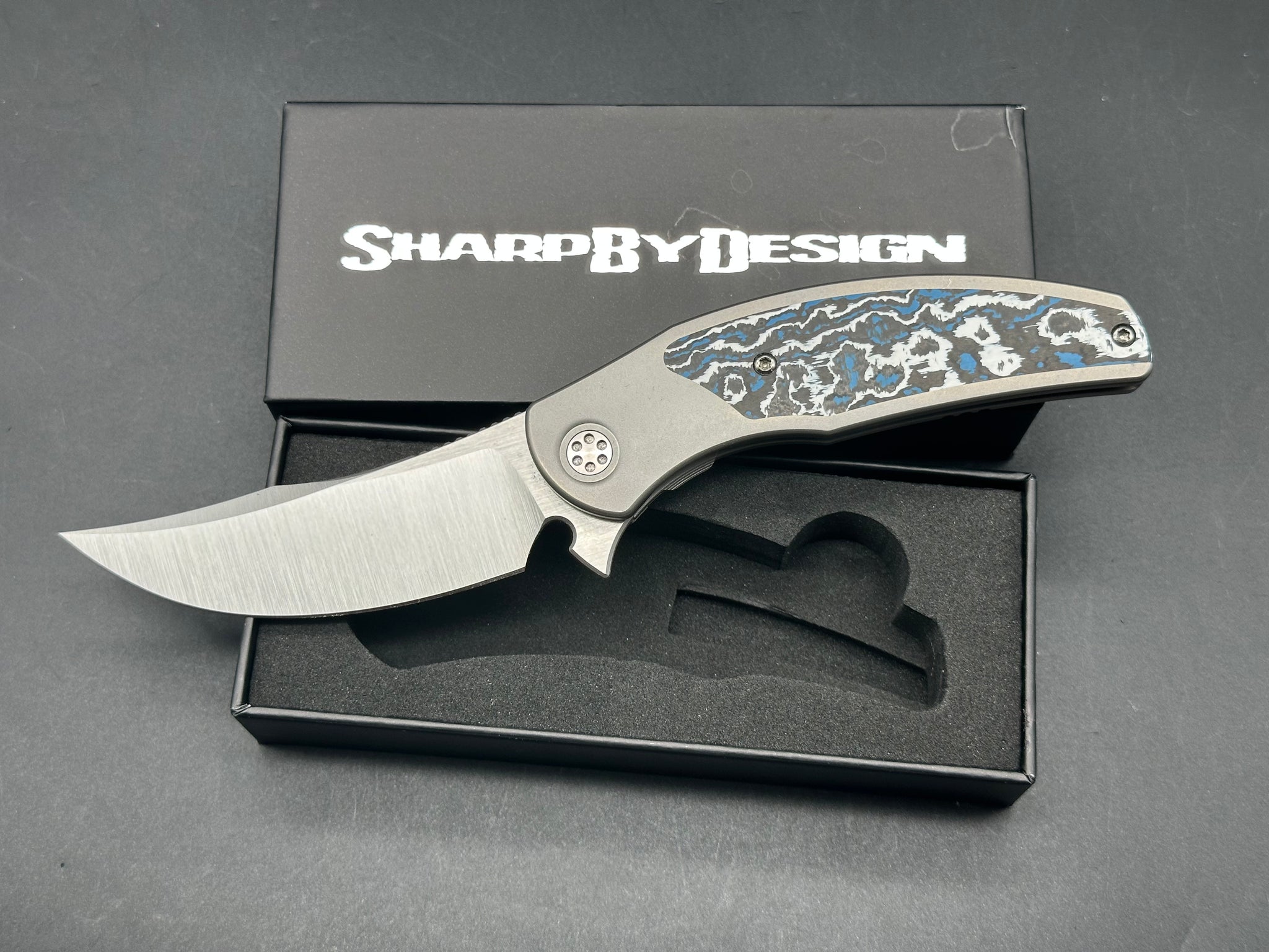 Sharp By Design Mini Chicane Titanium/Frost Fat Carbon w/Magnacut