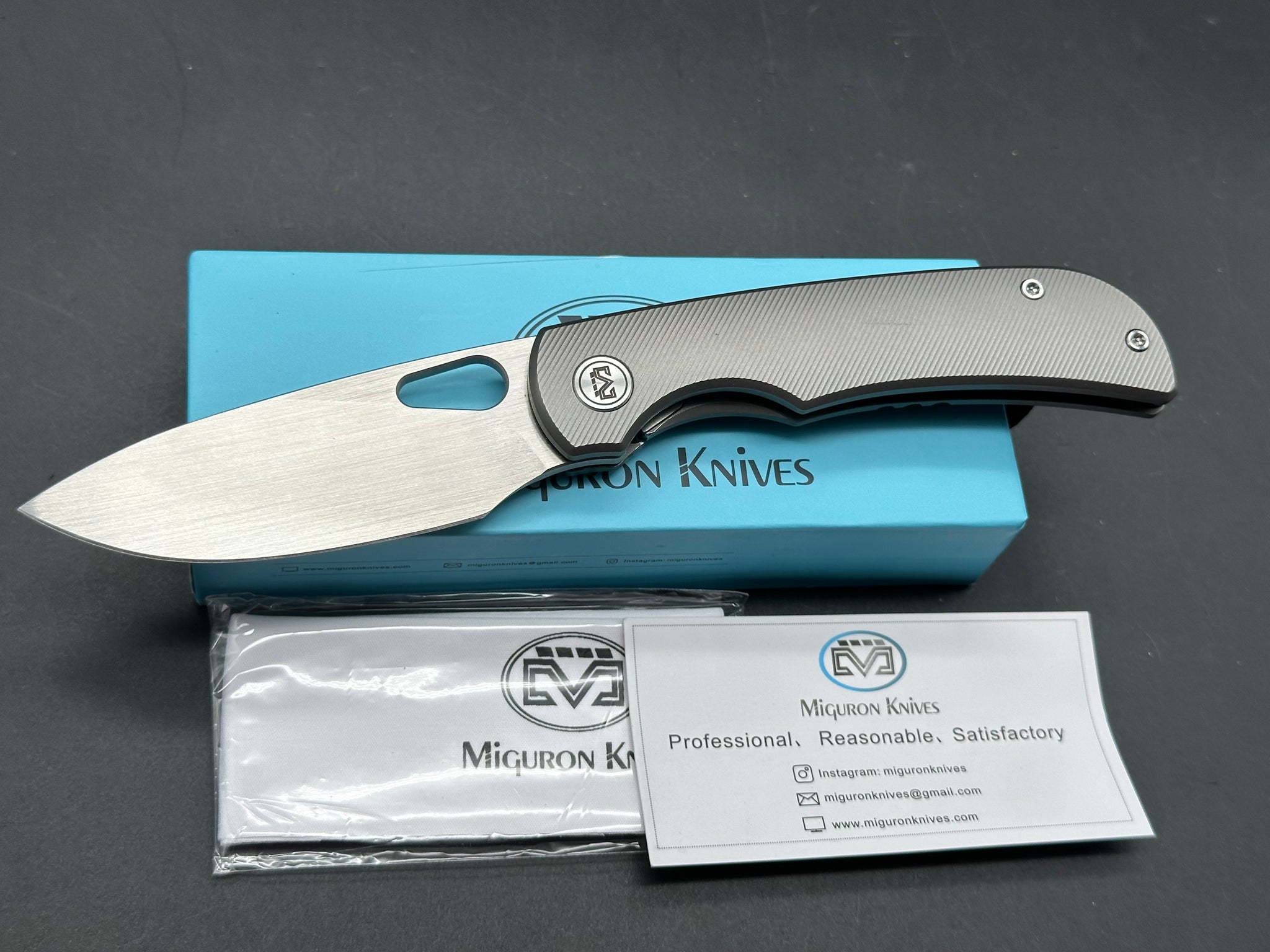 MIGURON MOYARL FOLDING KNIFE DARK GREY TITANIUM HANDLE M390 DROP POINT
