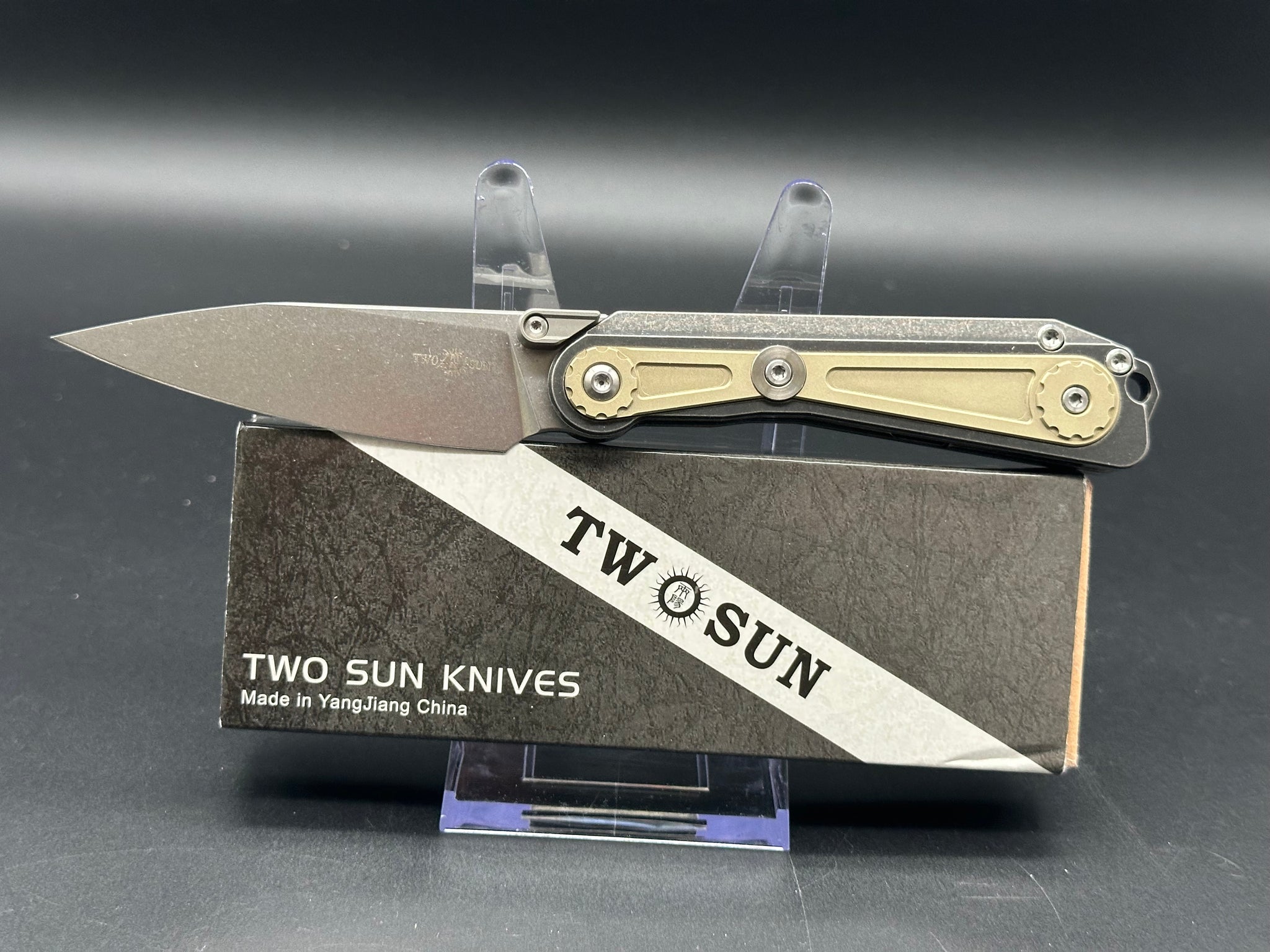 TWOSUN TS371 WONG DESIGN FRONT FLIPPER POCKET KNIFE TITANIUM HANDLE D2