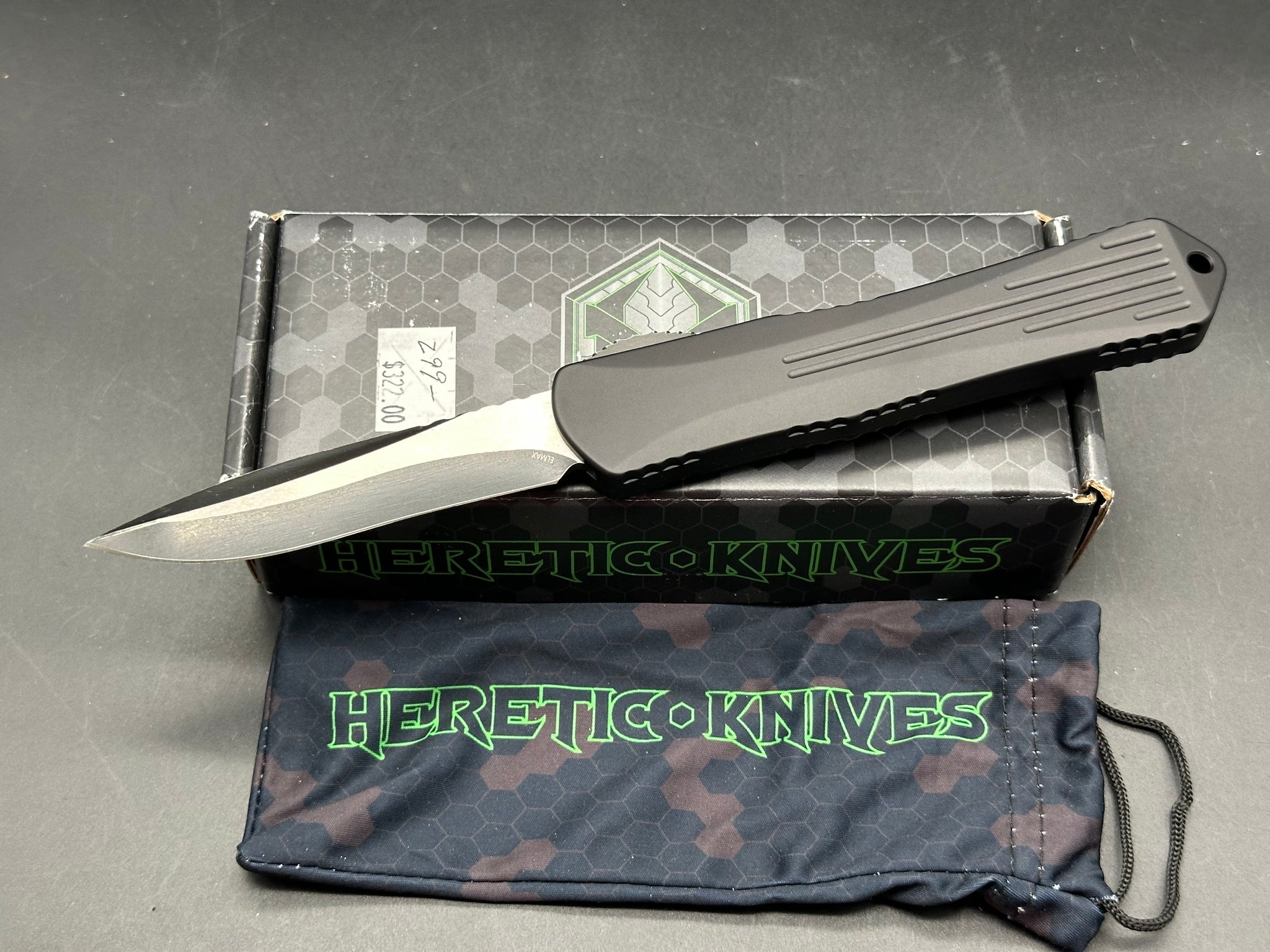 Heretic Knives Manticore-X Recurve Battleworn Black Elmax OTF Automati